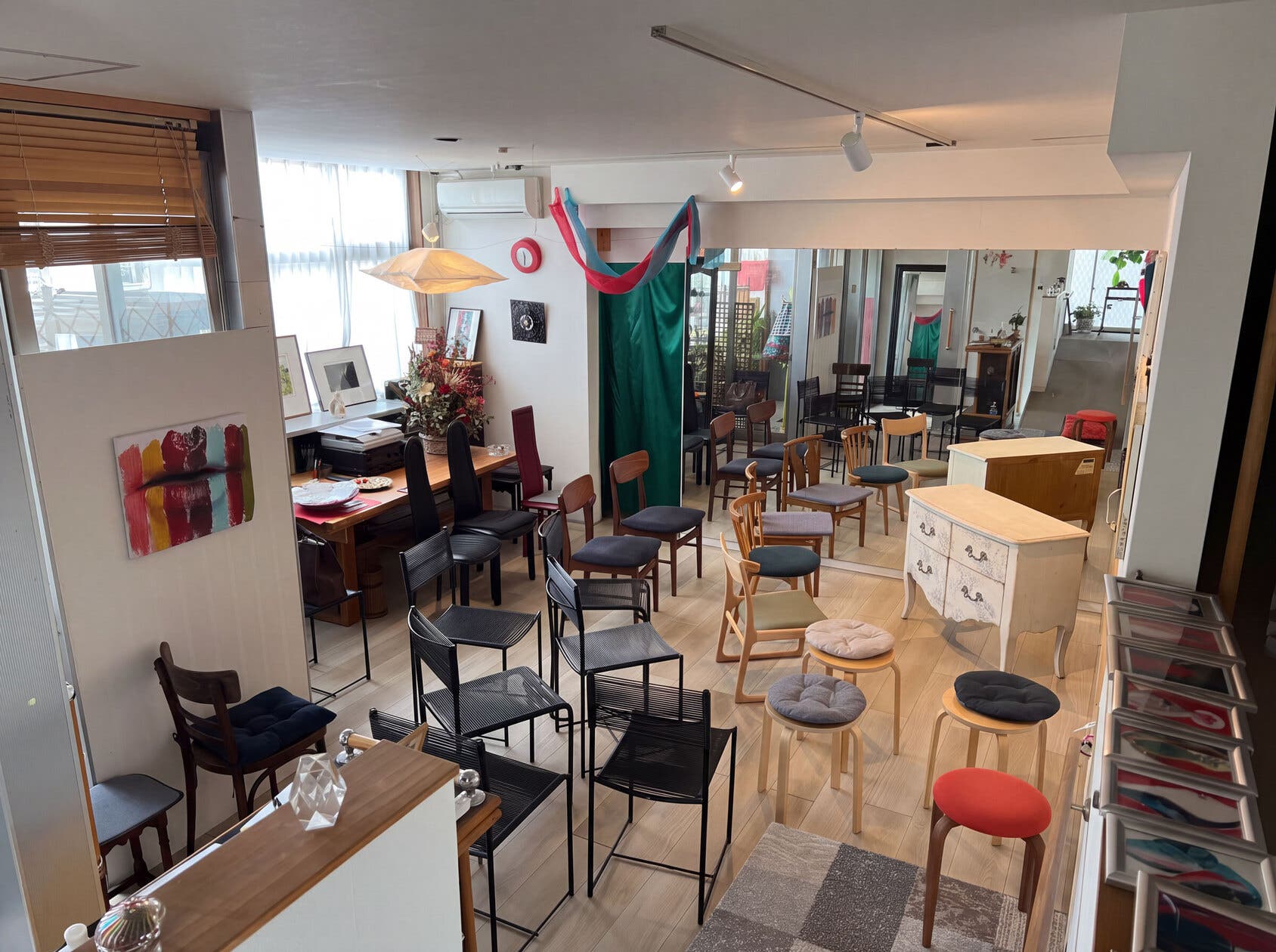 誰かの家みたいなギャラリーです。展覧会やイベント、ワークショップなどジャンルを問わずご利用いただけます。の写真3