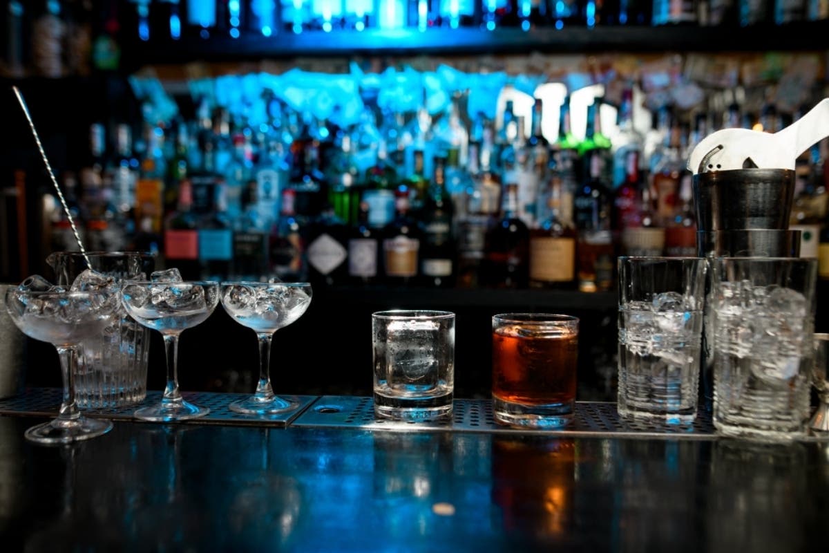 BAR完全貸切/セルフ飲み放題880円/カラオケ・ダーツ無料/結婚式２次会/誕生日会/Bar TK 心斎橋の写真5