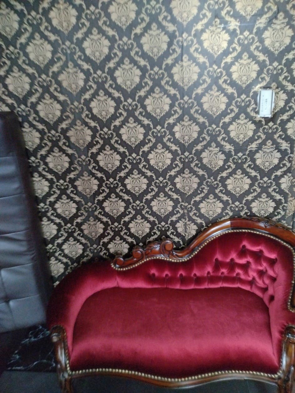 ピンク・ホワイト・ブラック３色の部屋で、自由自在に多様な撮影の写真5
