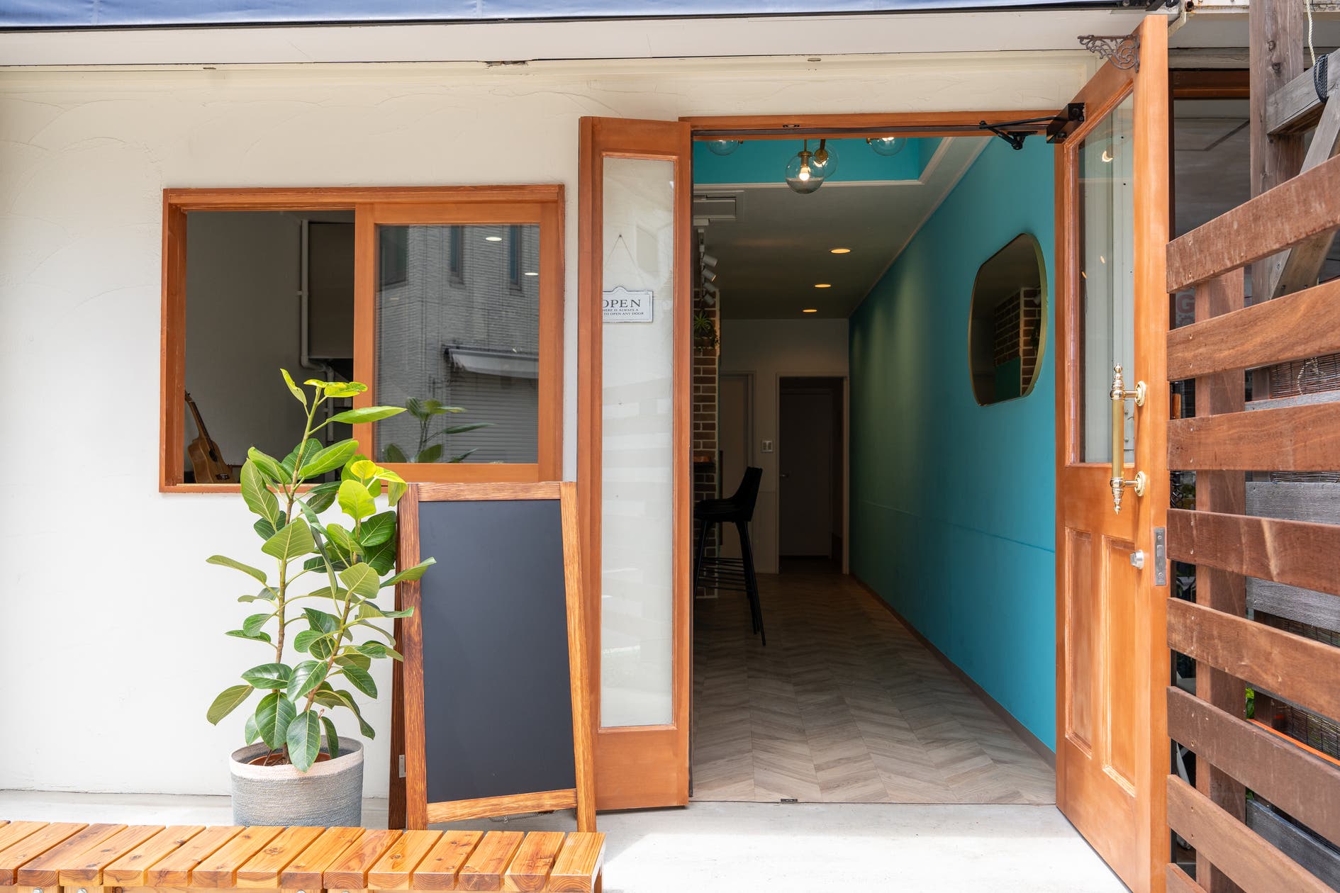 [飲食店営業許可付] 茅ヶ崎駅から徒歩10分のシェア店舗（レンタルキッチン、カフェ、バー、ワークショップ、展示、教室）の写真3