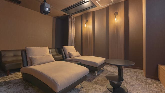 スペモシネマ🎬️すすきの駅5分🍷ゴミ無料👌🏻プロジェクター🎥映画デート💞ゲーム🎮721_SpemoCINEMA札幌の写真2