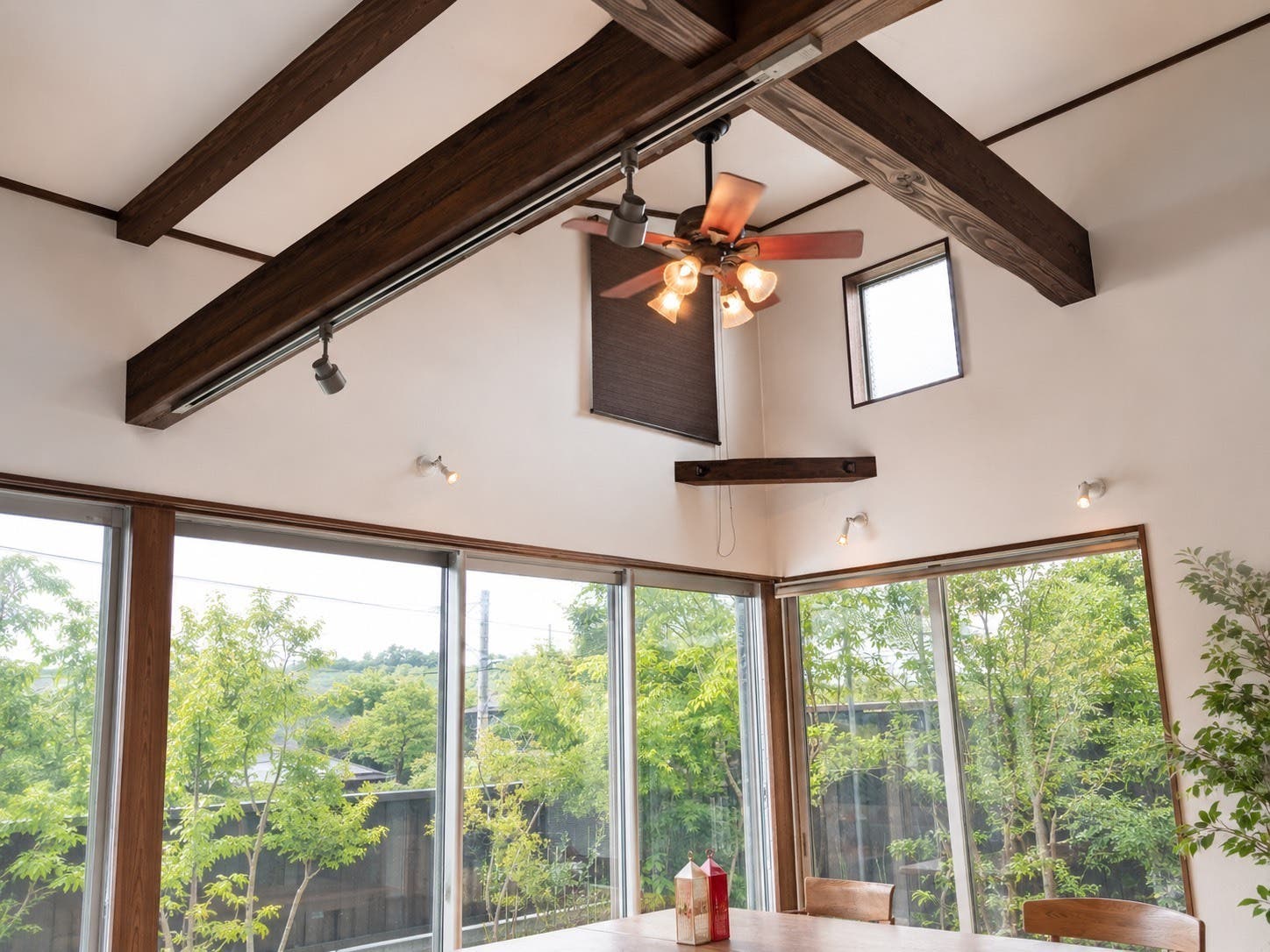 まるごと戸建て貸切✨広々キッチン✨Wi-Fi✨ウッドデッキ・庭✨24時間✨スピーカー🎵各種VOD｜YouTubeの写真13