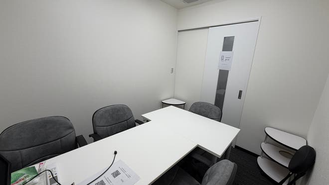 【赤坂駅3分】ワークスペース・貸会議室C 24h利用可 4名まで可能の写真3