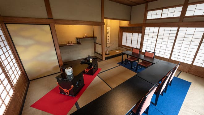 【京都・西陣 l 築150年の京町家】JURAKU 本館1階全面完全貸切(応接間・和室・本格茶室を含む)の写真1
