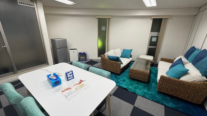 桜川1分・難波8分🚶♀️京セラドーム近|🚬可|ソファ🛋️会議・ボドゲ・飲み会👌YUME space 桜川 303の写真1