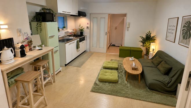 【新宿6分/東中野駅前/広々オシャレ】引きこもりデート♪お料理道具☆バスルームとWベッドふわとろマットレス&大型TVの写真1