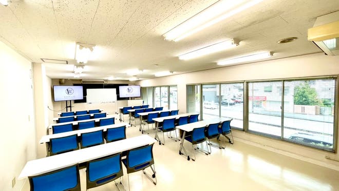 最大34名対応|会議・研修・セミナーに最適な貸し会議室の写真1