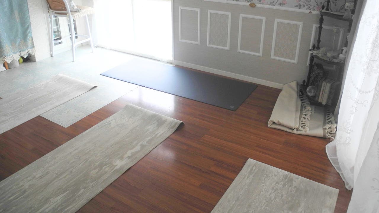 🧘‍♀️ヨガマット貸出｜4枚セット🌿少人数レッスンにの画像2