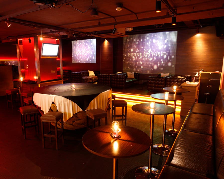 【西麻布】上質な内装がオトナのパーティー空間を演出するミュージックラウンジ/２Fの写真6