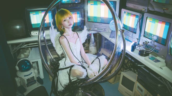 11月11日迄営業/SF/オカルト/睡眠/病院/ブラウン管/遊園地/Y2K/宇宙/コスプレ/踊ってみた/MV/水色/かわいいの写真1
