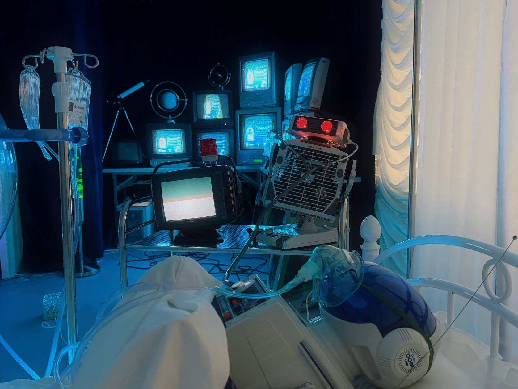 11/11迄/SF/ロボット/オカルト/睡眠/病院/ブラウン管/遊園地/Y2K/宇宙/コスプレ/踊ってみた/MV/水色/かわいいの写真2