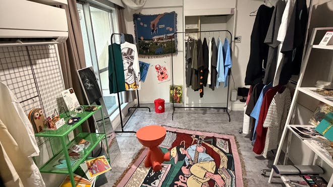 神泉駅徒歩圏。アパレル・イラスト・展示・ポップアップに使える、約8畳の小さなアトリエショップ。の写真1