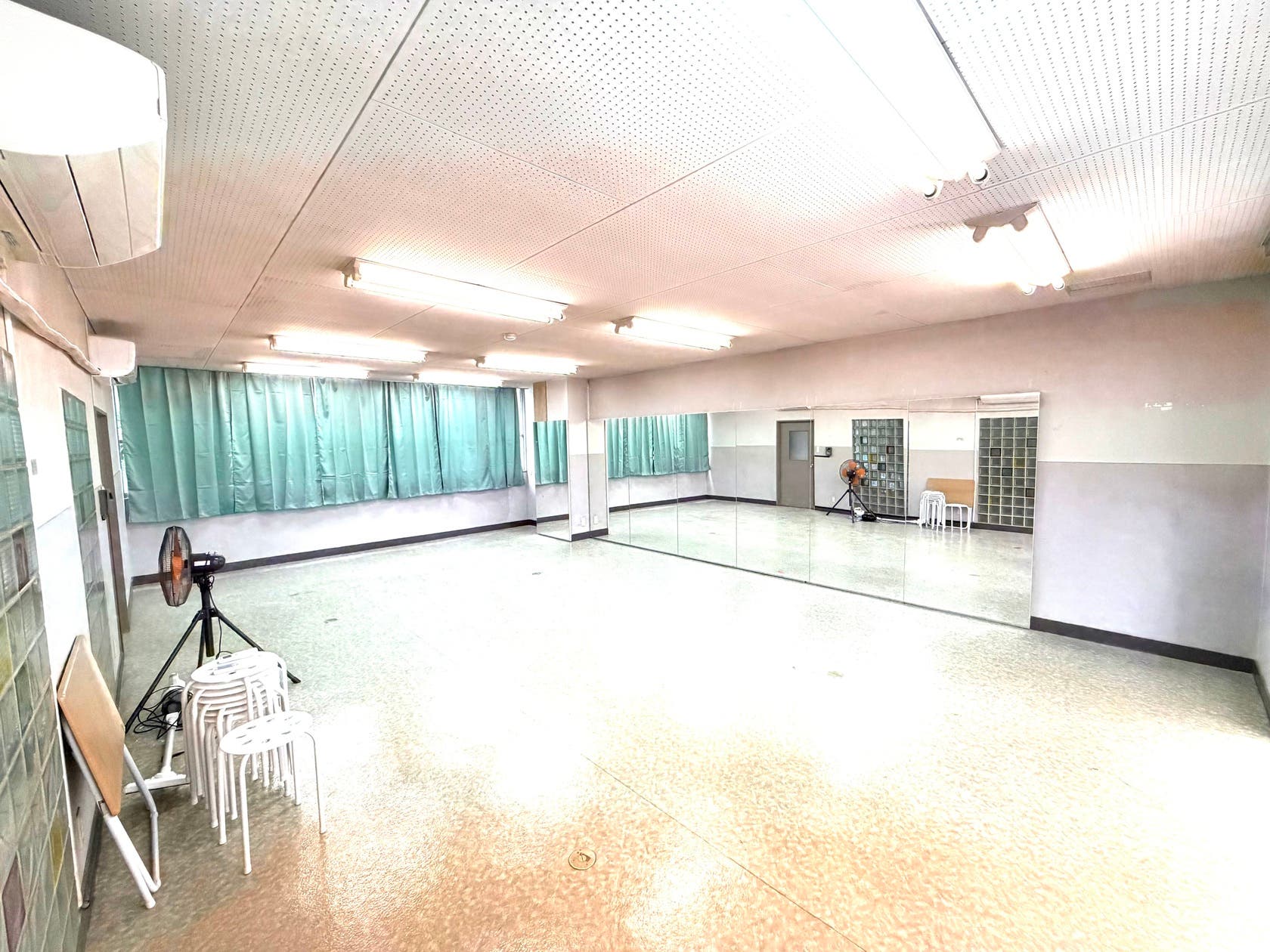 ✨鶴舞駅すぐ✨ダンス💃演奏🎻トレーニング🌸１０人で使えるダンススタジオ🍃の写真2