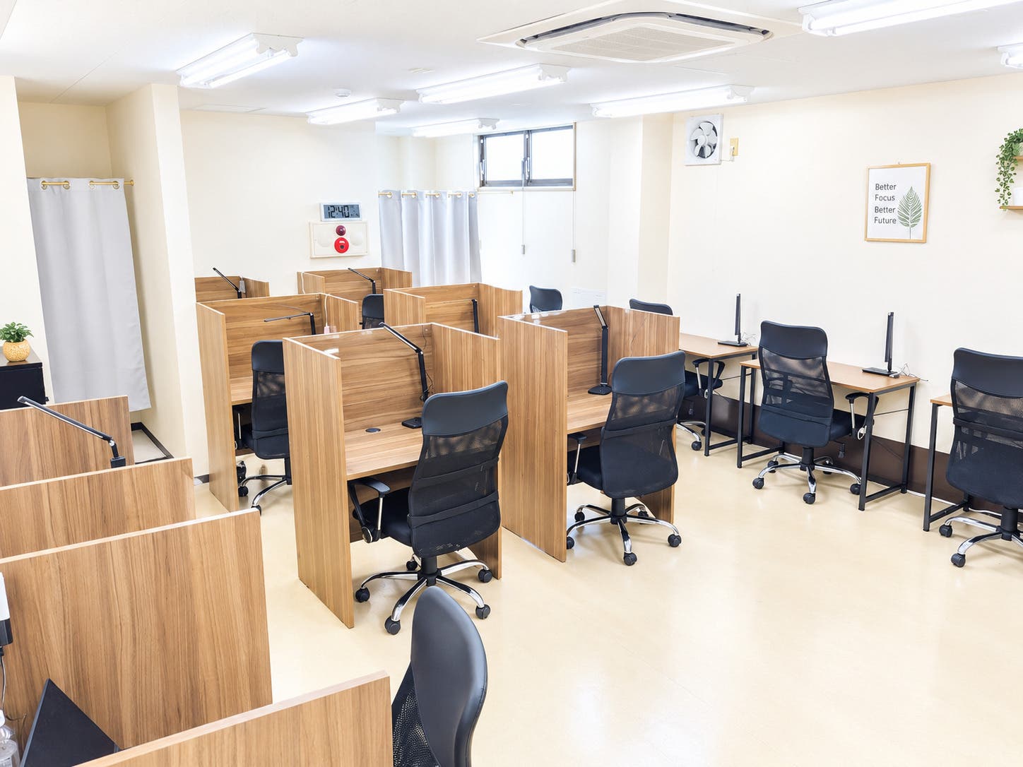 SakuLab Co-Learning JR佐倉駅北口徒歩4分コワーキングスペース WEB会議やミーティング、集中作業に生産性↗の写真1