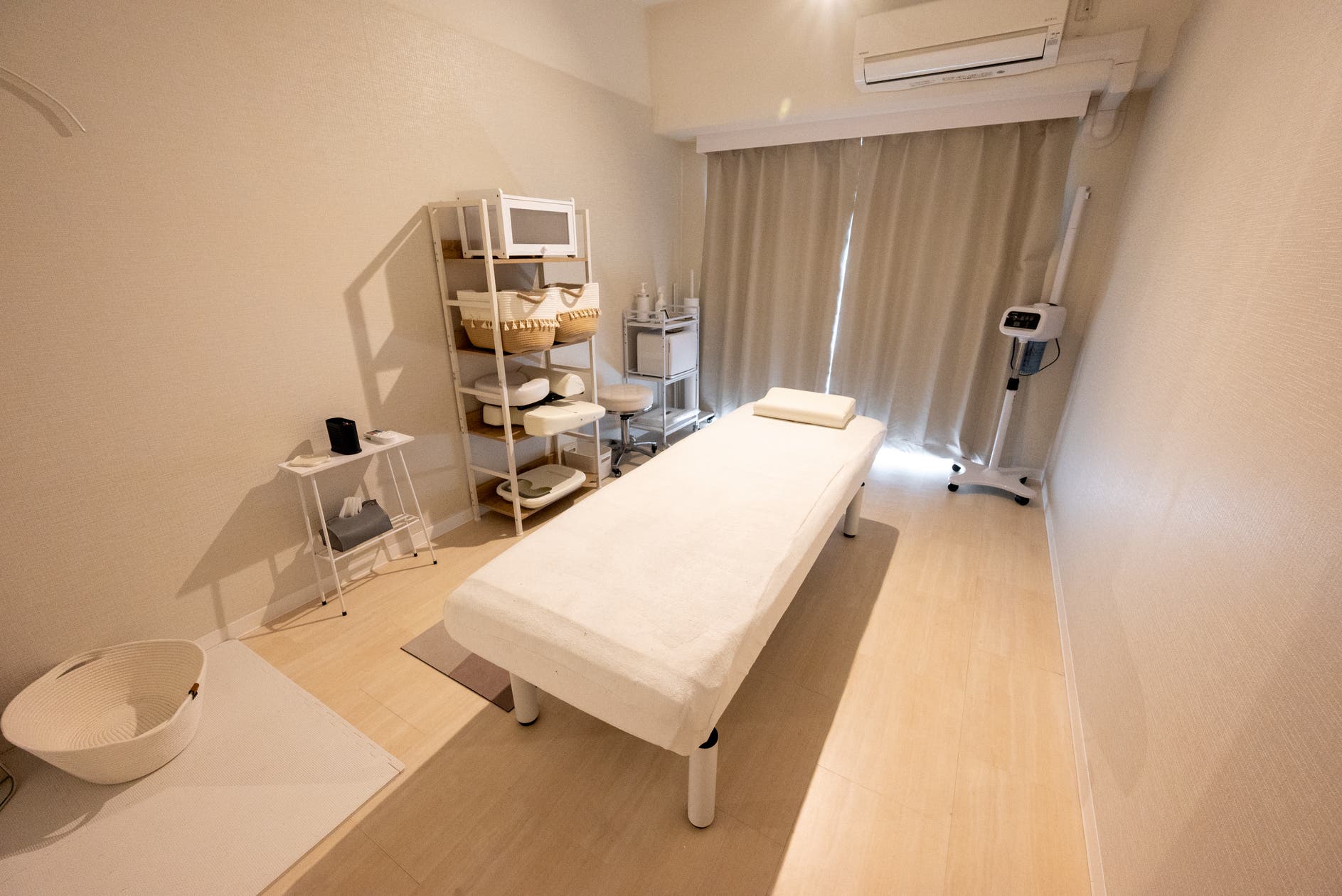 【NEW OPEN🎉期間限定価格】麻布十番6分｜完全個室サロン｜電動ベッド・スチーマー完備✨即予約可✨エステ/マッサージ/整体の写真1
