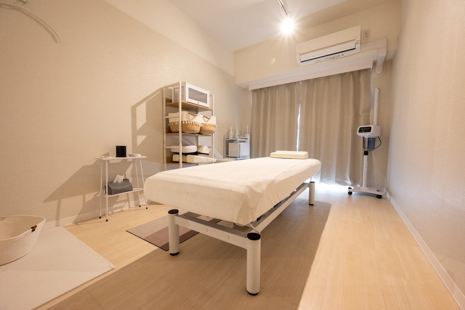 【NEW OPEN🎉期間限定価格】麻布十番6分｜完全個室サロン｜電動ベッド・スチーマー完備✨即予約可✨エステ/マッサージ/整体の写真2