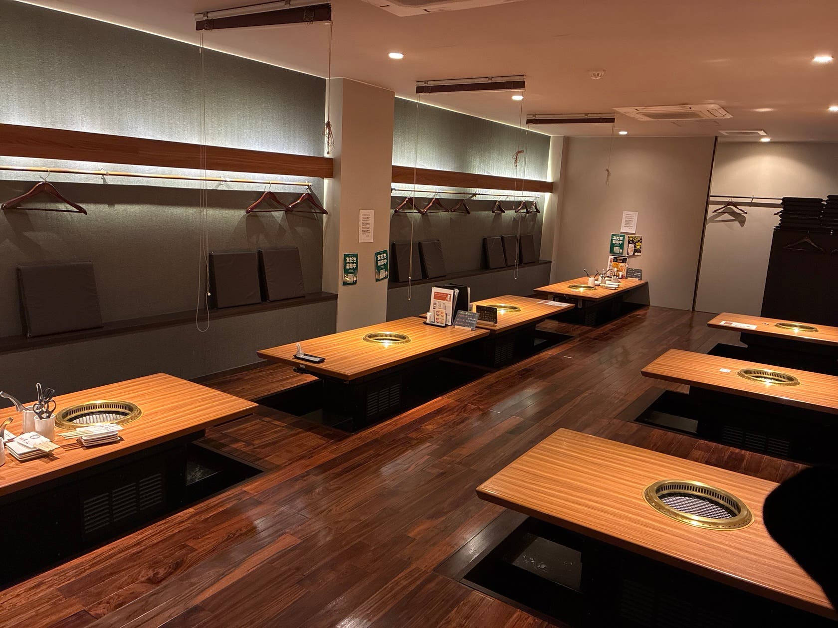 飲食可能な店舗スペースの写真1