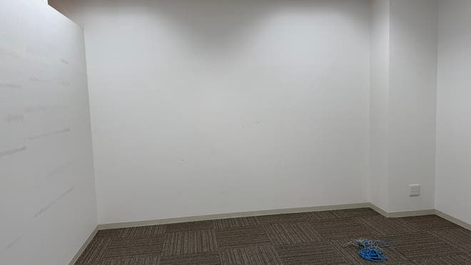 1時間1,200円・6〜8名の個室|面接・1on1・オンライン会議・控室にちょうどいい12㎡の写真1