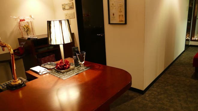 【岡山駅近く】ラグジュアリーなcafeスペース(パーティーやイベント使用に最適/貸切)の写真6