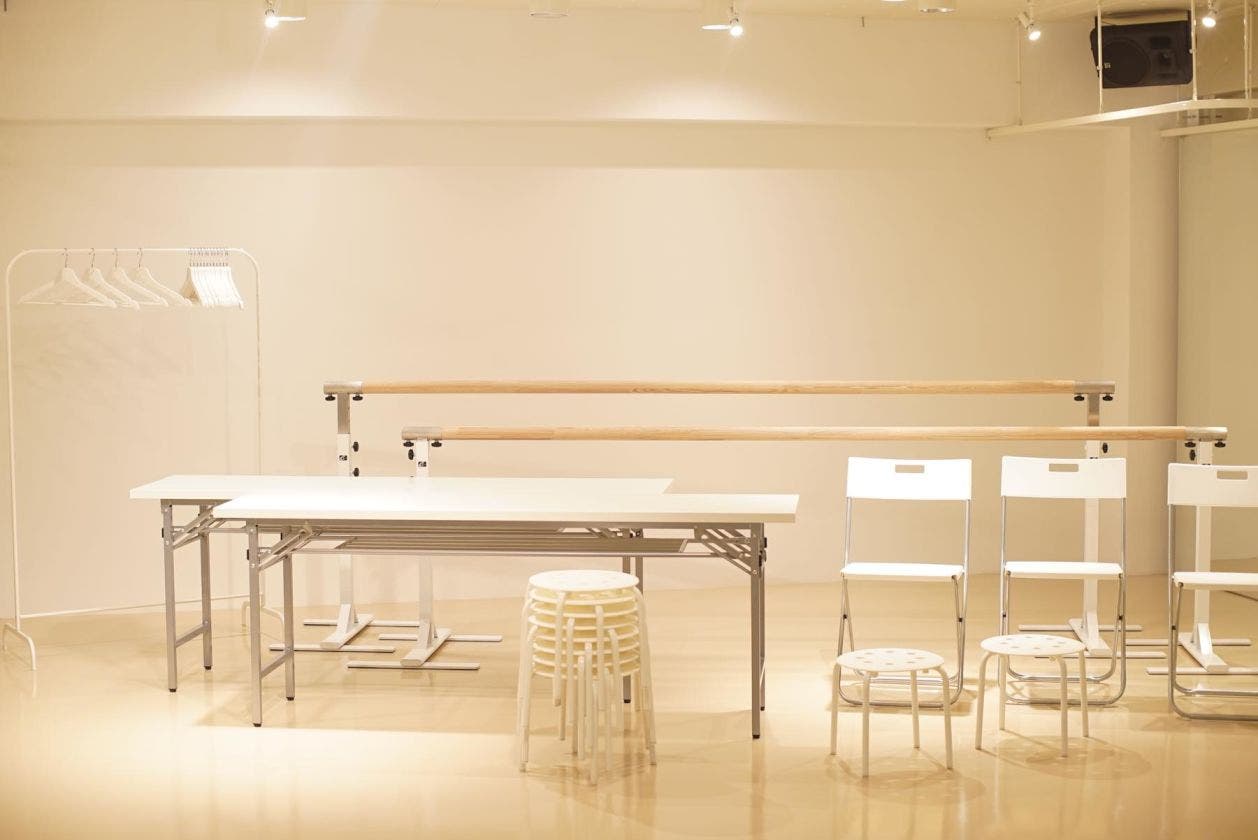 渋谷駅から徒歩３分！シンプルで綺麗なスペース！ヨガやダンスレッスン、各種セミナー開催などに！（Aスタジオ）の写真11