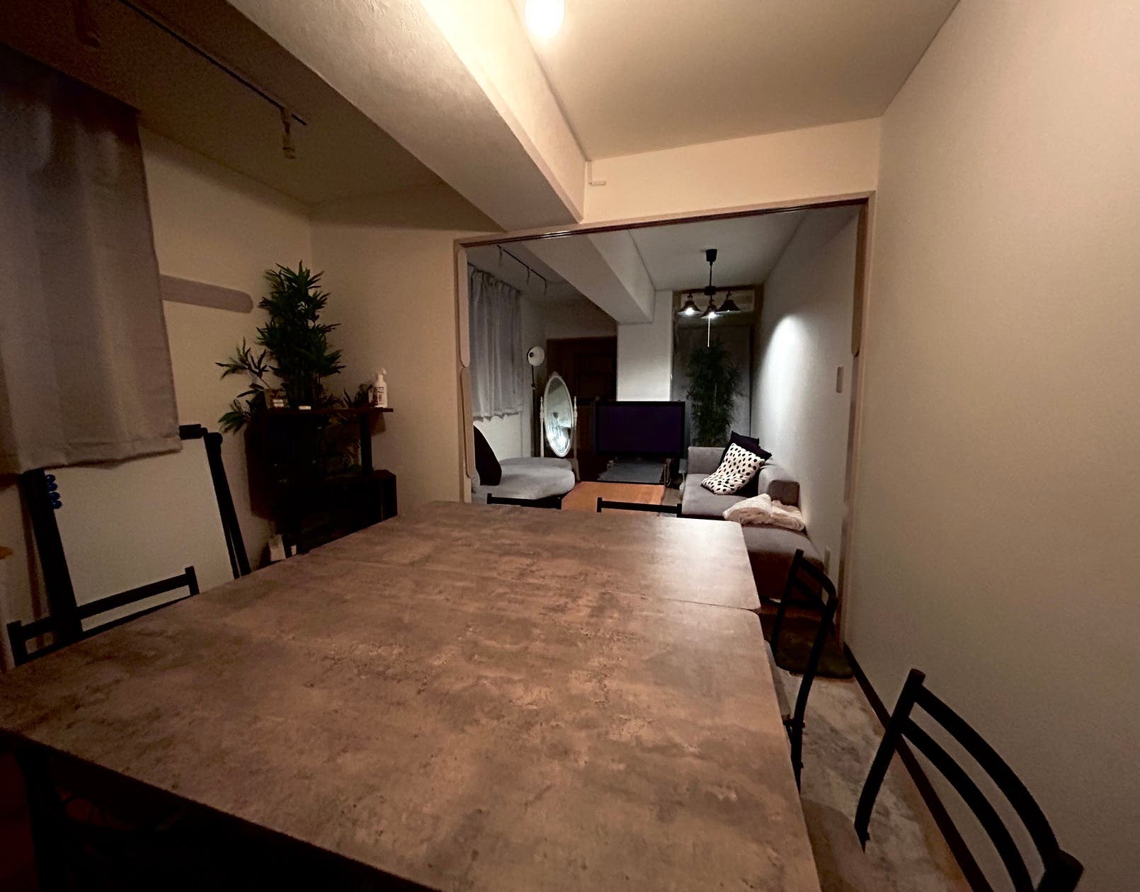 ✨セール✨桜木町3分🚶デート💕ママ会👫女子会❤️誕生日会🎂推し会🌹ゴミオプション🗑️✨120インチプロジェクターの写真1