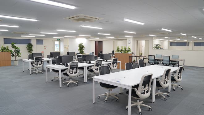 【戸田オフィススタジオ】約587㎡!24時間使用可能な大型オフィススタジオの写真1