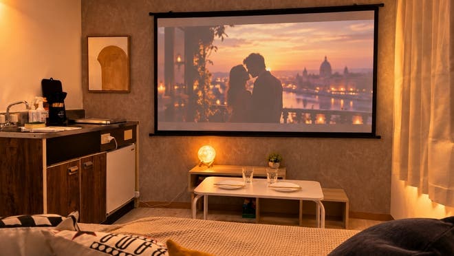 【天王寺駅すぐ】徒歩2分🚶2〜4名にぴったり✨Netflix🎬巨大スクリーン🎞️🎂おうちデート💖1日だらだら空間💓の写真1