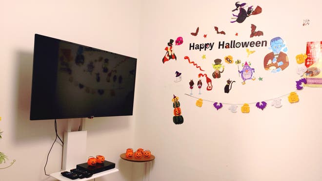 【元町駅すぐダイニング付き快適くつろぎ空間】ハロウィンパーティー🪇ゲーム🎮ボードゲーム🎲動画鑑賞🎬!😄【ゴミ箱利用可】の写真1