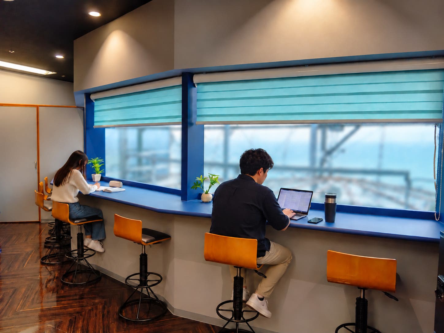 【仙台駅西口徒歩2分】高速Wi-Fi・フリードリンク完備！スタッフ常駐で安心！ステージライン_カウンターの写真1