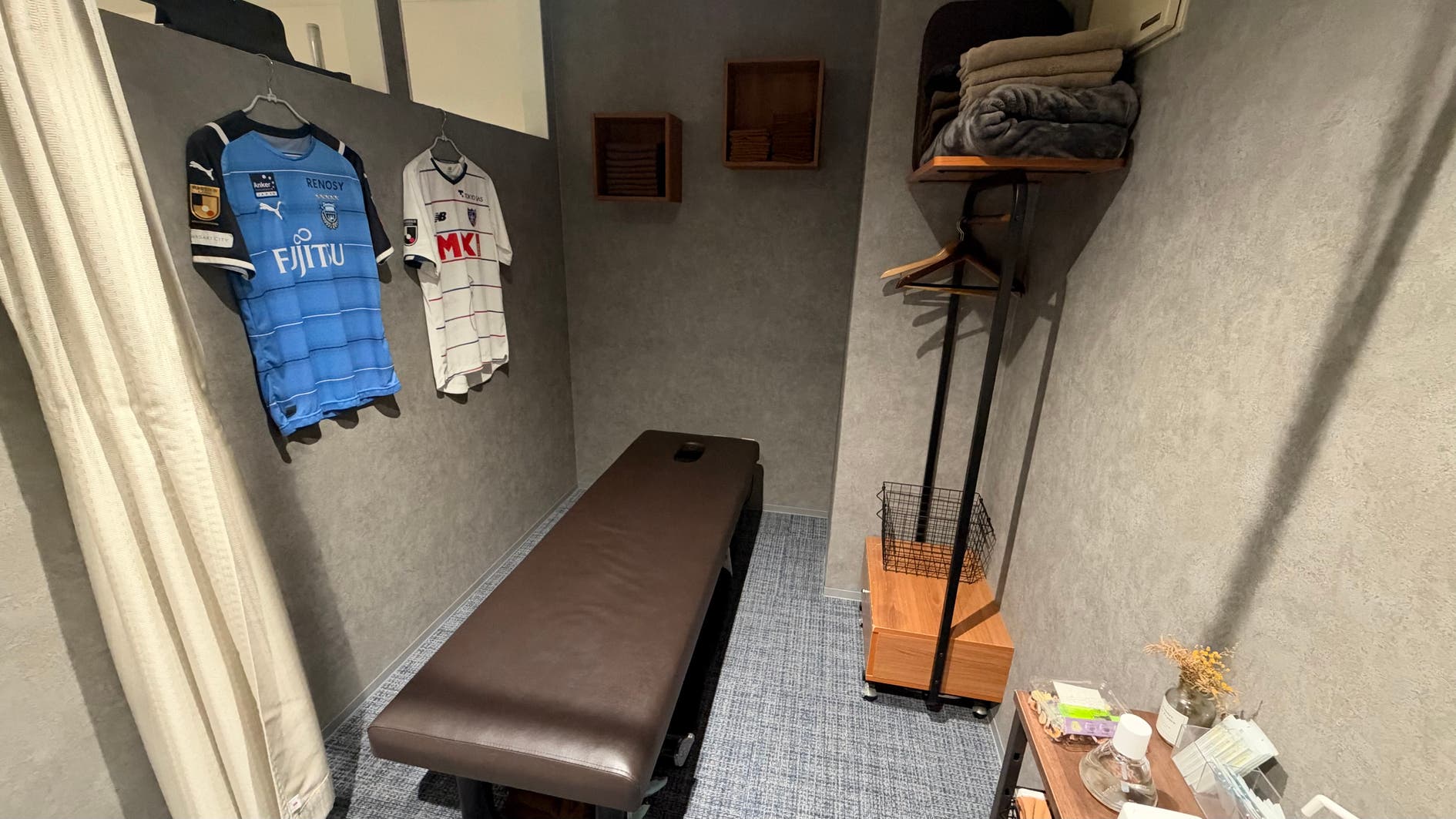 【広島市】トレーニングスペース プライベートジム／レンタルジム／筋力トレーニング／ヨガ／整体／マッサージの写真2