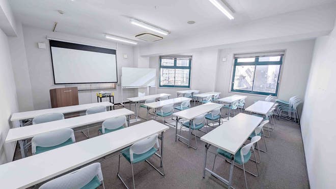 電車通り沿い・セブンイレブン紙屋町ビル 最大32名様 スクリーン&プロジェクター光WiFi無料!カンファレンス21 紙屋町3Bの写真1