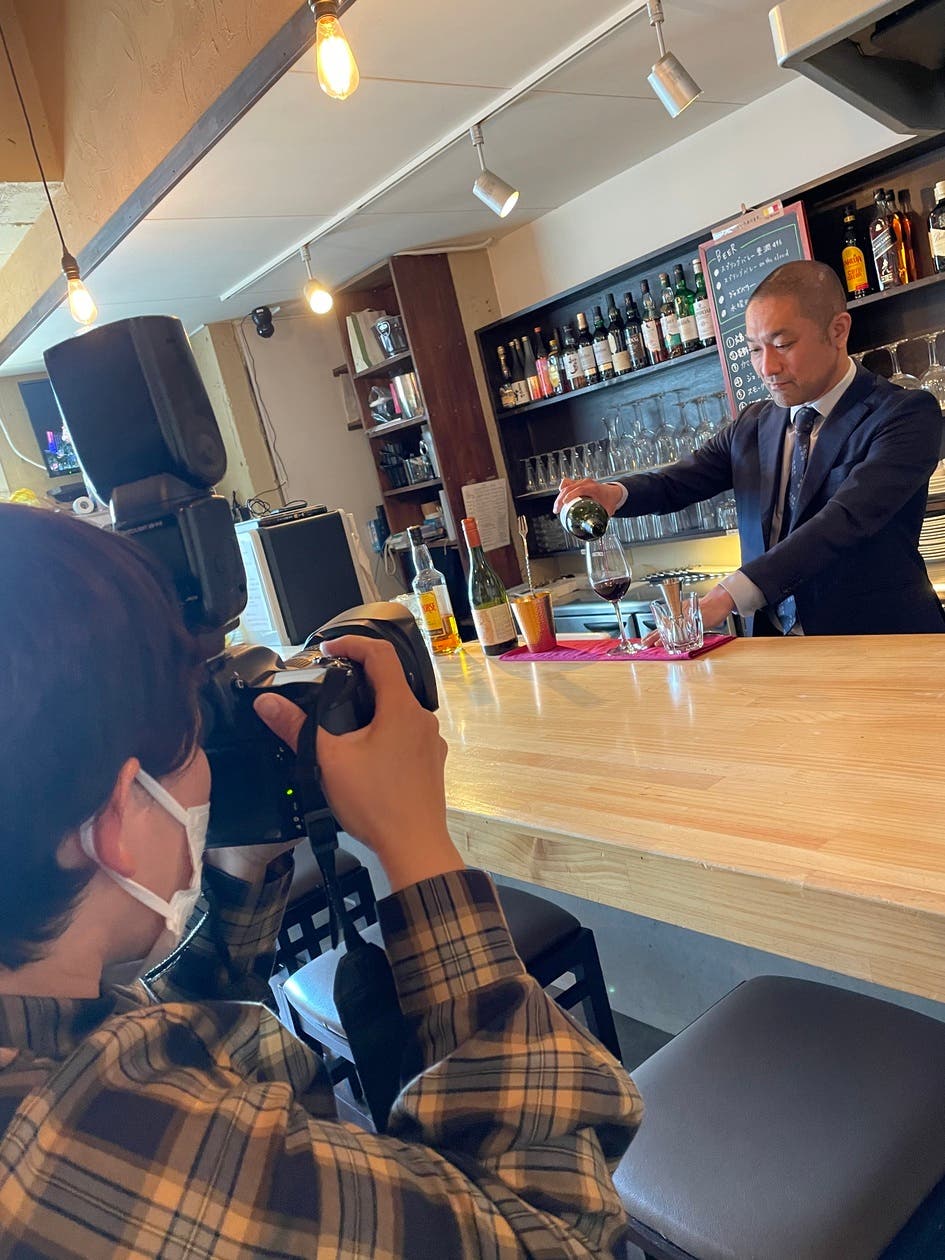 【伏見】昼だけ貸切れる本物のBAR｜撮影・カラオケ・交流会にの写真1