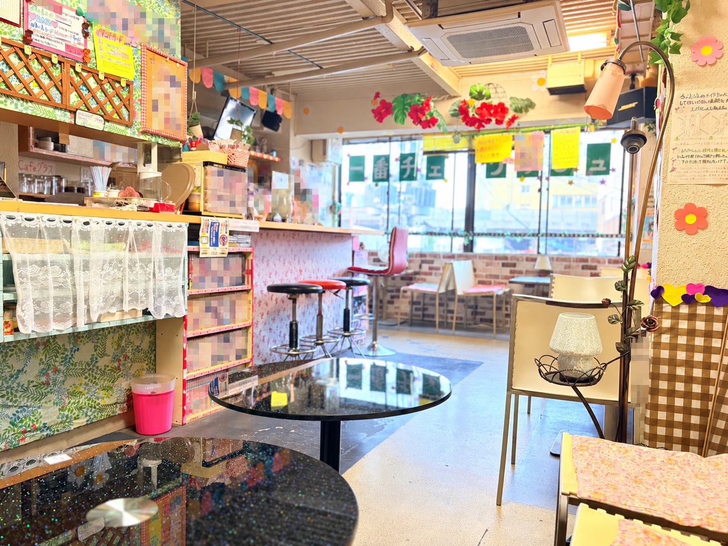 レトロなメイド喫茶を貸切☕メイド服無料貸出｜一番チェリッシュ　推し活・コスプレ撮影・オフ会・カラオケの写真1