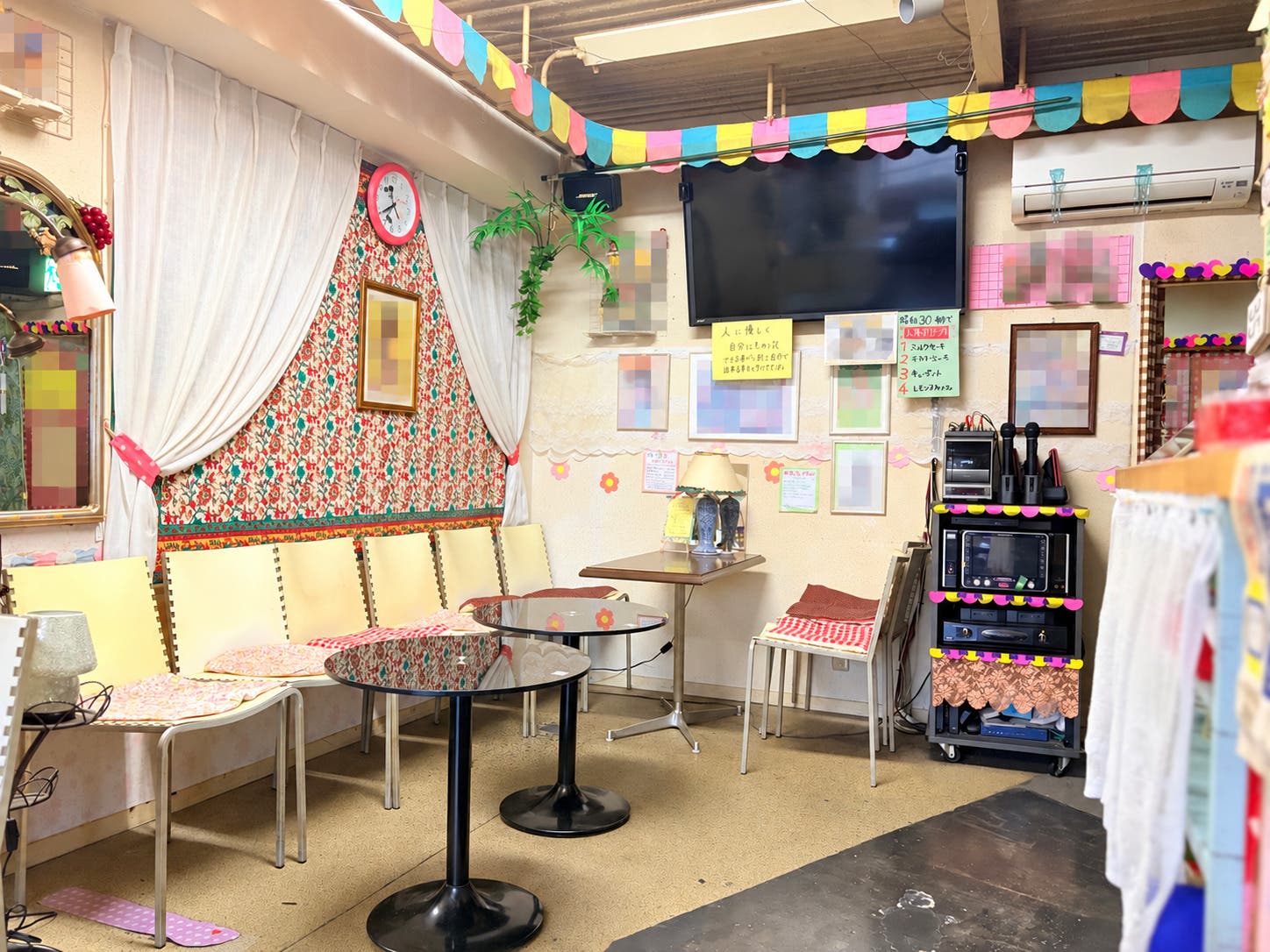 レトロなメイド喫茶を貸切☕メイド服無料貸出｜一番チェリッシュ　推し活・コスプレ撮影・オフ会・カラオケの写真2