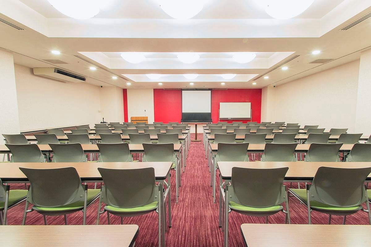 ハートンホール日本生命御堂筋ビル12F大規模セミナー展示会利用に！【ハマナス】の写真2