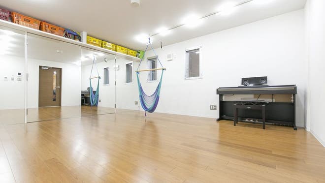 【小田急線・梅が丘】防音ラウンジスペース ~パーティやMTG、ヨガ、コーラススペースに~の写真1