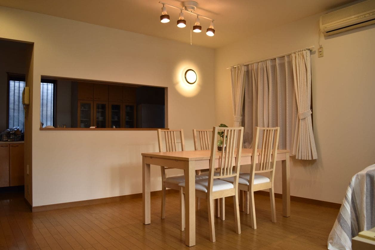 自然の光溢れる　広い 庭付き１軒屋　９０坪　建物面積27０㎡　庭30坪 ゆったりとしたハウススタジオの写真16