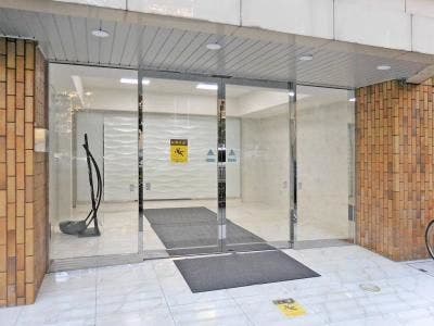 新横浜ホール（第一会議室）新横浜駅徒歩3分／ Wi-Fi(光回線)、プロジェクター備品無料！＜換気可＞の写真8