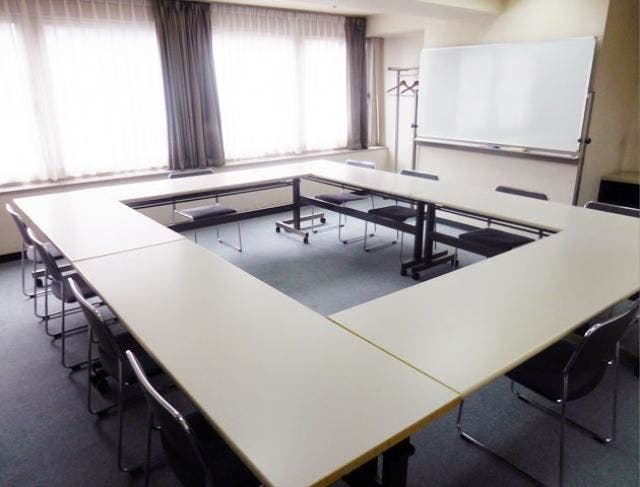 【東神奈川駅徒歩１分】横浜セネックス（B会議室）　／　横浜　会議室の写真1