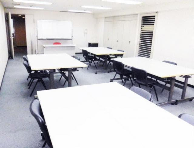【東神奈川駅徒歩１分】横浜セネックス（C会議室）　／　横浜　会議室の写真1