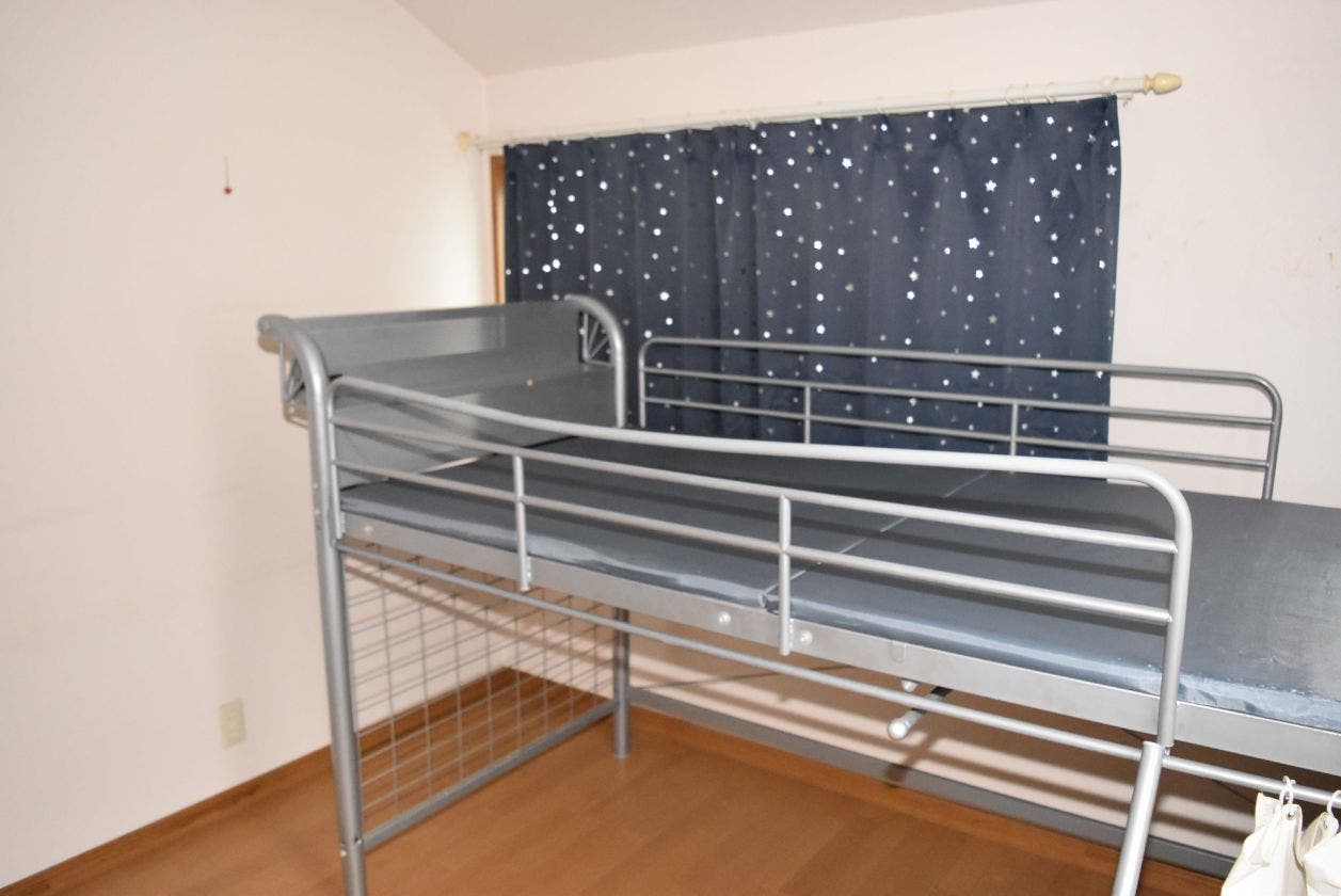 自然の光溢れる　広い 庭付き１軒屋　９０坪　建物面積27０㎡　庭30坪 ゆったりとしたハウススタジオの写真25