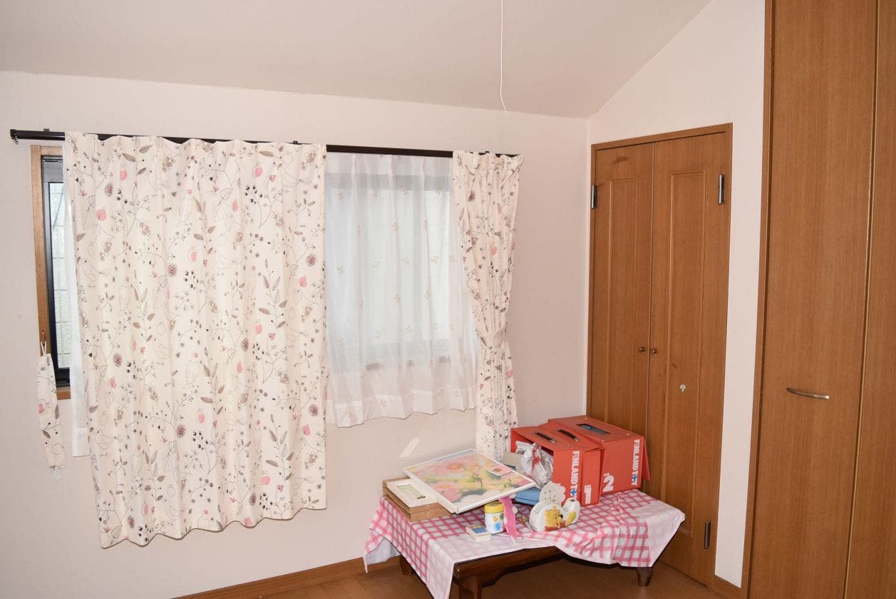 自然の光溢れる　広い 庭付き１軒屋　９０坪　建物面積27０㎡　庭30坪 ゆったりとしたハウススタジオの写真29