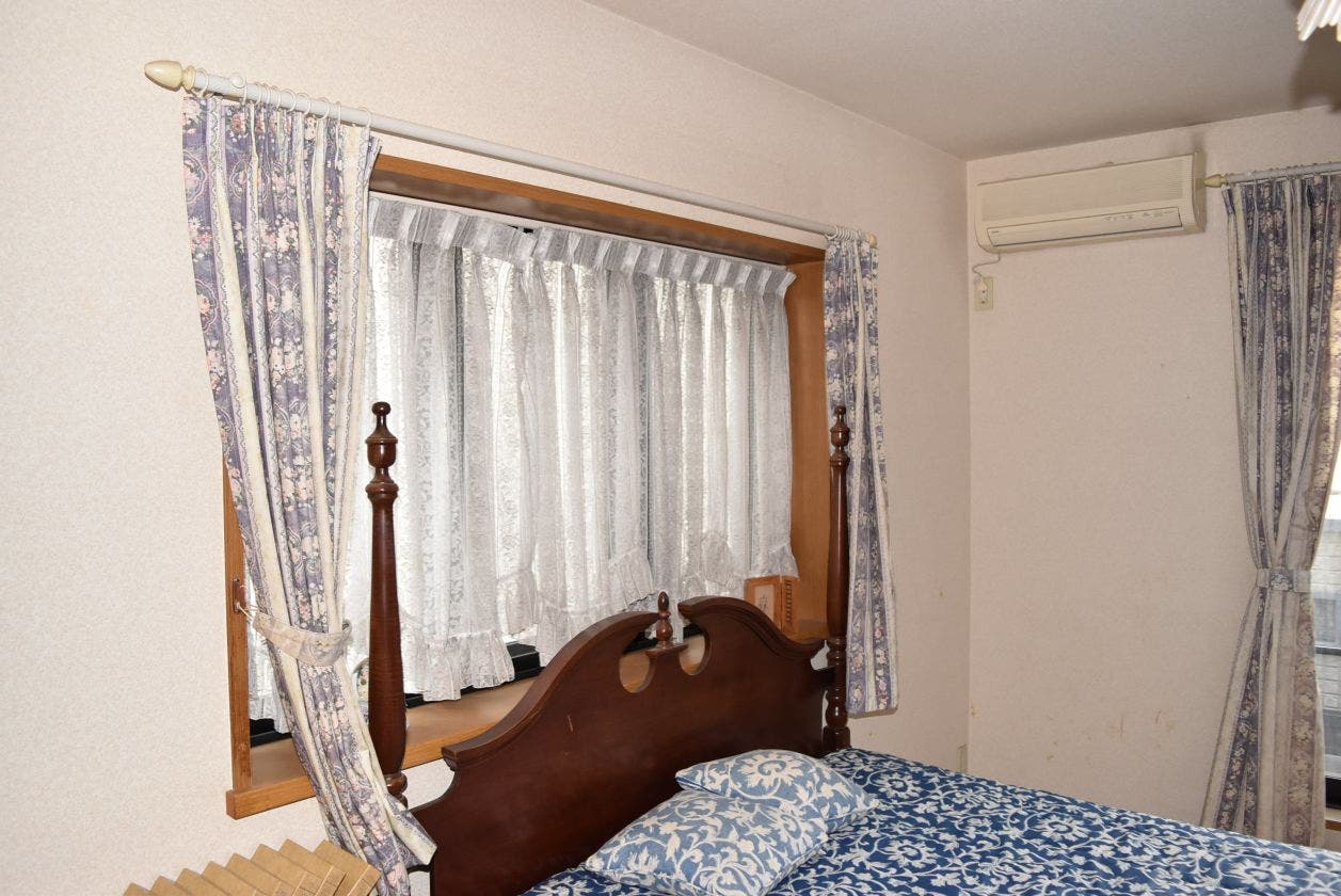 自然の光溢れる　広い 庭付き１軒屋　９０坪　建物面積27０㎡　庭30坪 ゆったりとしたハウススタジオの写真33