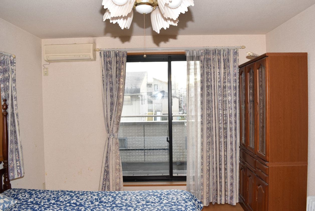 自然の光溢れる　広い 庭付き１軒屋　９０坪　建物面積27０㎡　庭30坪 ゆったりとしたハウススタジオの写真34