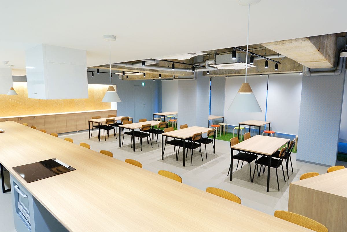 【Patia】「市ヶ谷駅」から徒歩2分！最大80名収容可能な貸切キッチンスペース。パーティーやセミナー、ワークショップに最適ですの写真9