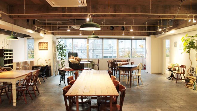 【秋葉原7分・浅草橋4分】広い120㎡/ゆったりとした空間/スタンド100名のイベントスペース/パーティー・セミナーにの写真2