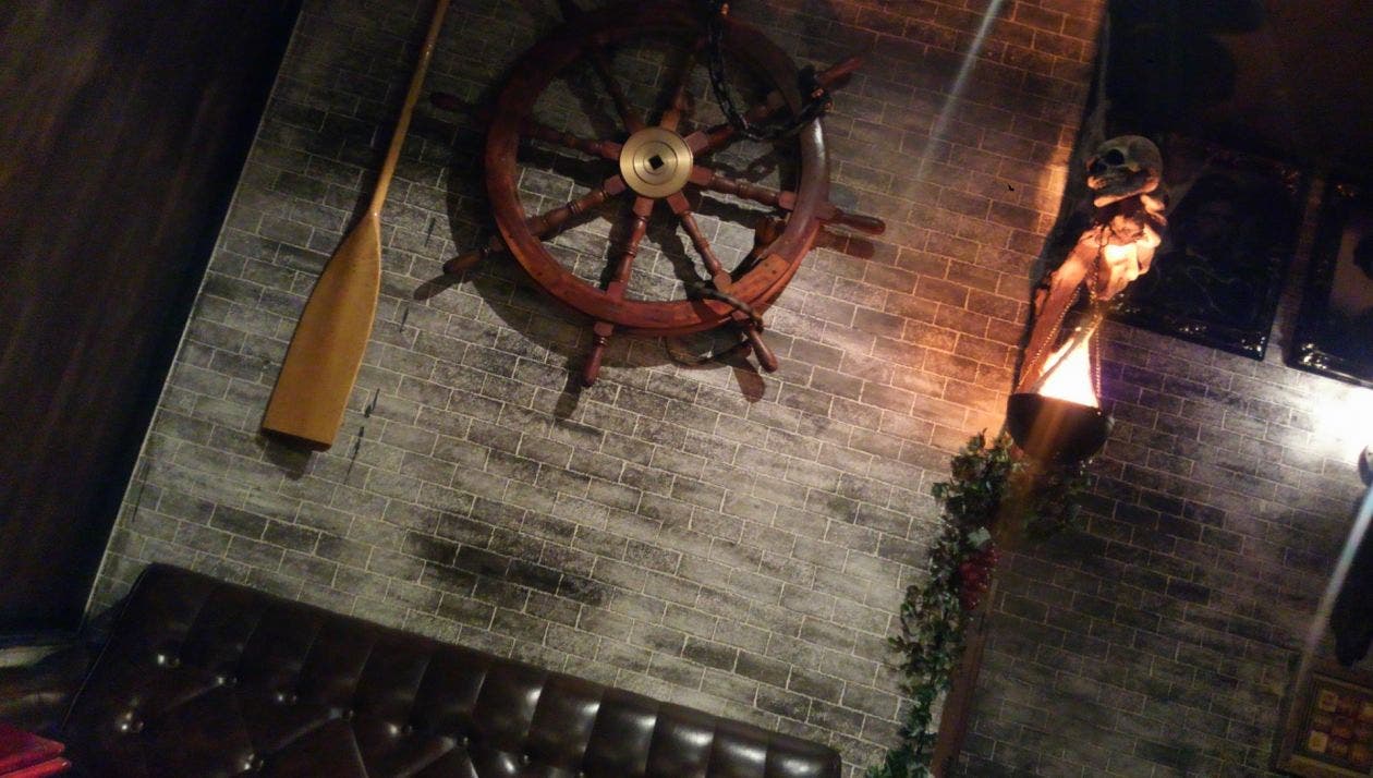 【☠️海賊酒場☠️】密室バー貸切海賊体験！の写真9