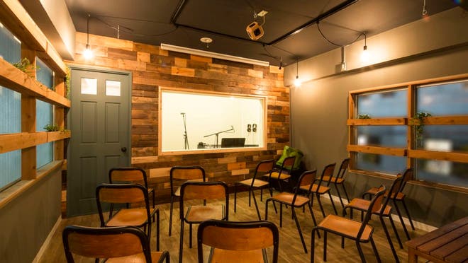 【表参道】多用途で使えるおしゃれスタジオ!の写真1