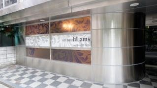 写真スタジオ、ロケのためのメイクルーム、フィッティングルームの写真5