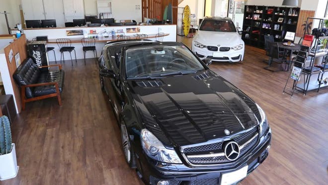 国家指定整備工場、販売店・ショールーム、自動車人財開発ができるセミナールームが揃った「オートテクニカルベース」【全体貸出】の写真2